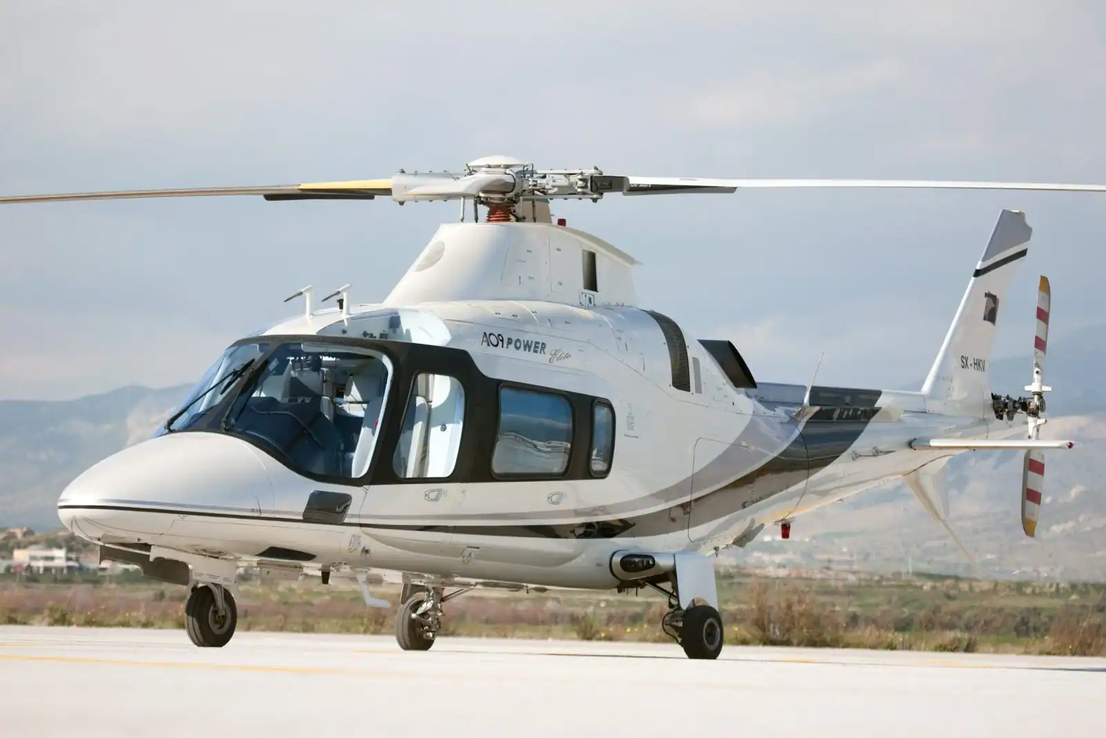 Discover The Best Private Helicopters | Private Jet Charter